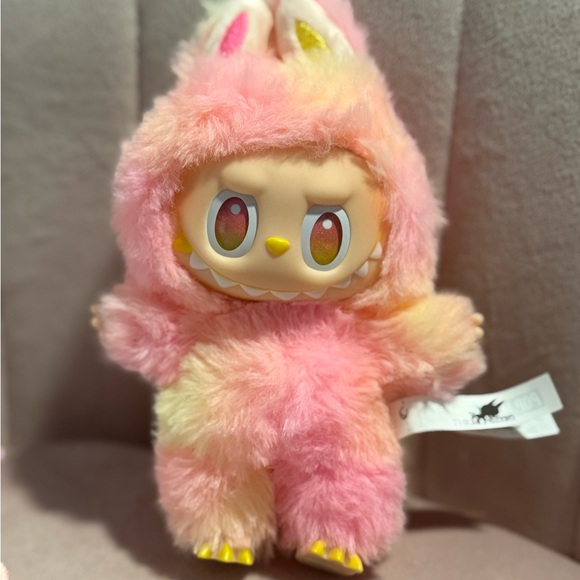 POP MART | Toys | Authentic Pop Mart Big Into Energy Loyalty | Poshmark